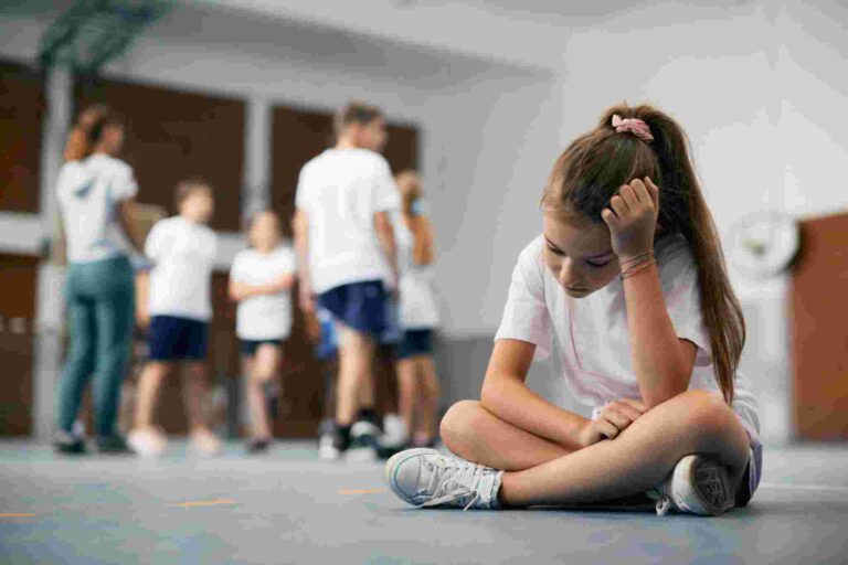 What Happens When a Child Has No Friends? - giftedmum.com