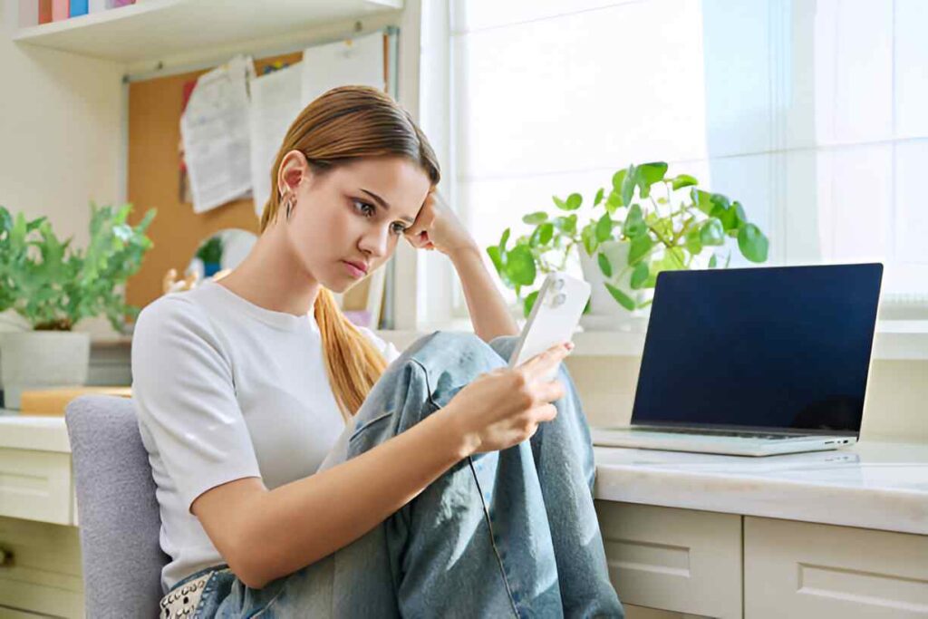 Effects of Having No Friends As a Teenager - giftedmum.com